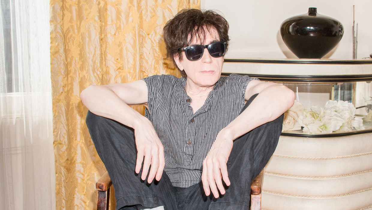 Na 30 jaar aan de crack brengt Peter Perrett een wonderschone plaat uit