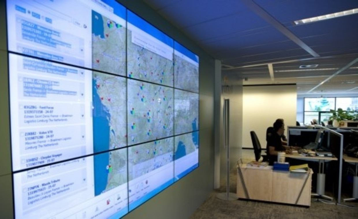 Doodgewone muur of tafel kan touchscreen worden | De Volkskrant