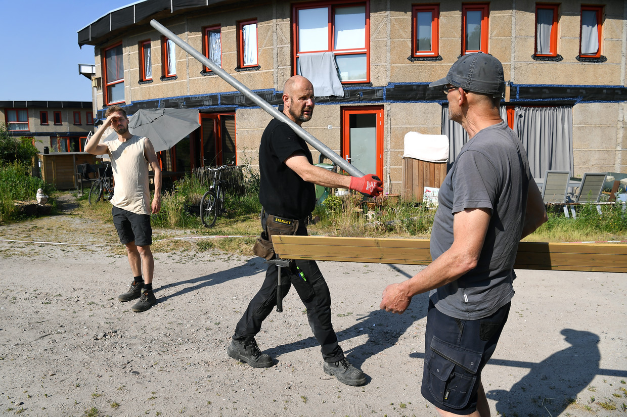Samen bouwen: hoe burgercollectieven gedijen waar het vertrouwen in de ...