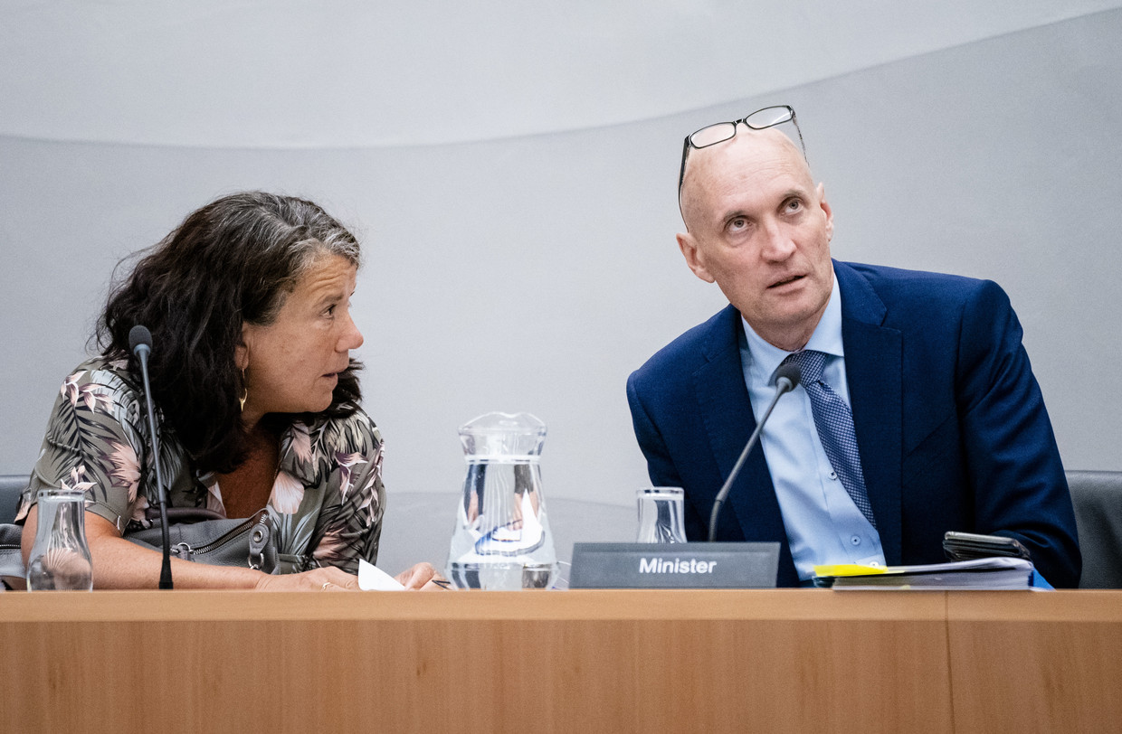 Minister Kuipers moet hopen op mildheid van de Raad van State voor zijn nieuwe coronawet