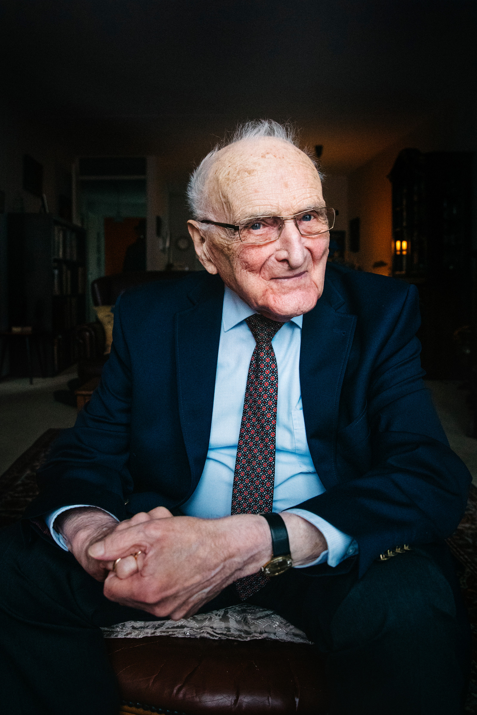 Arie den Hartog is 100 jaar: ‘De staat heeft het pensioengeld van ...