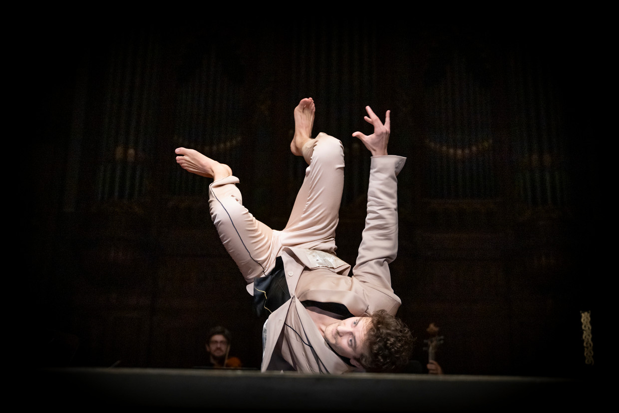 Het optreden van de Poolse countertenor Jakub Józef Orlinski wordt pas ...