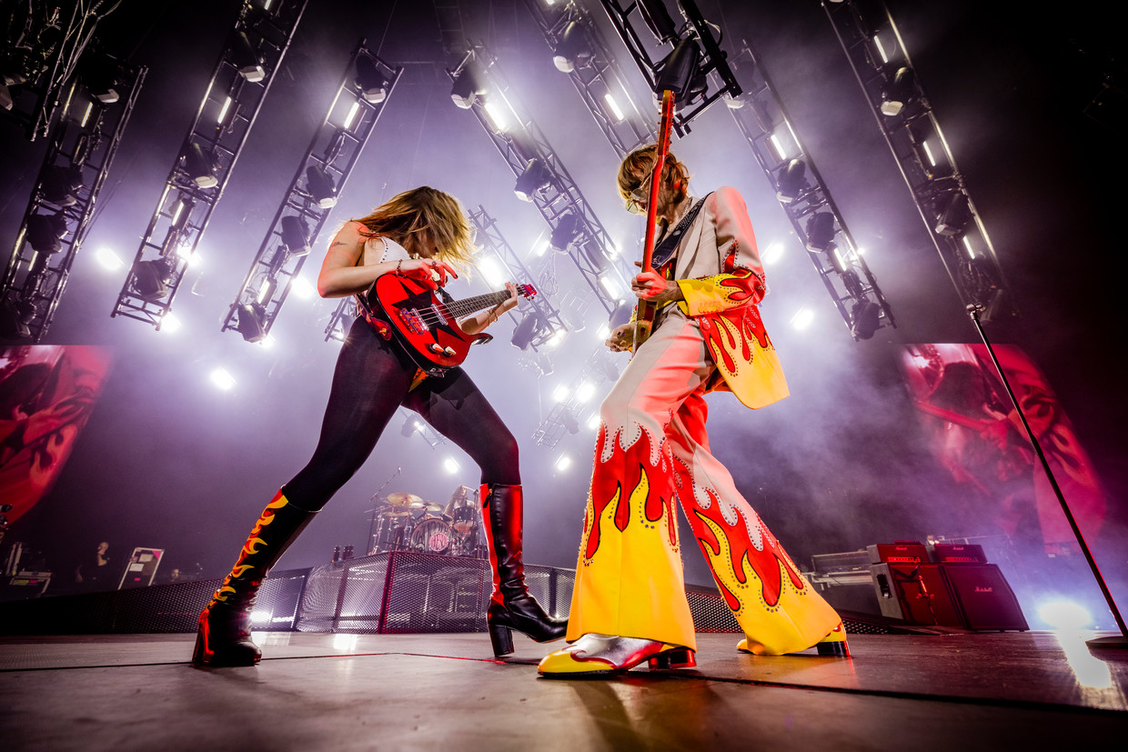 Recensie: Måneskin geeft rammende rockshow met gillend gitaarwerk ...