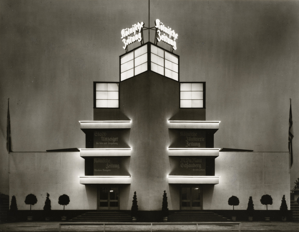 De architectuurfoto’s van Werner Mantz zijn wereldwijd gewild – en nu ...