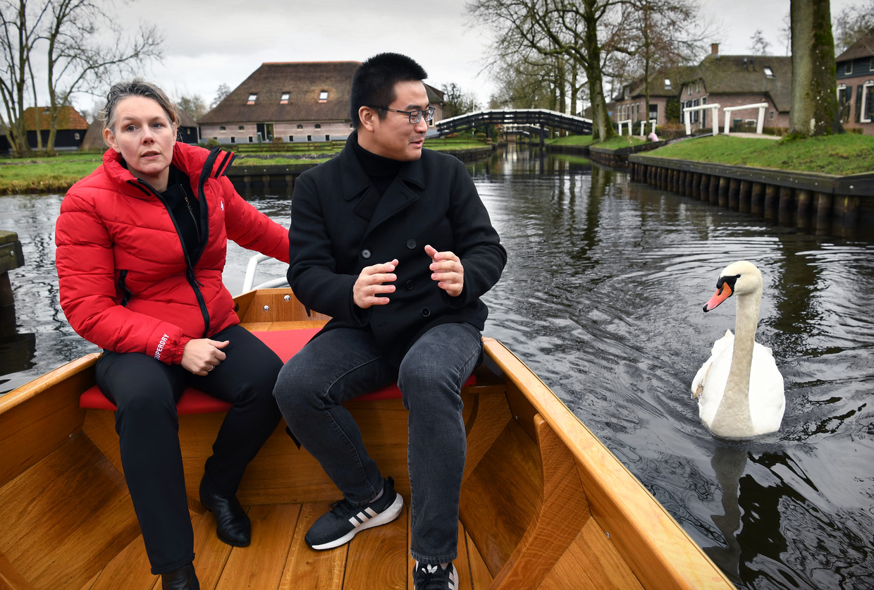 In Giethoorn verwelkomen ze de Chinese toerist na drie jaar, maar de ...