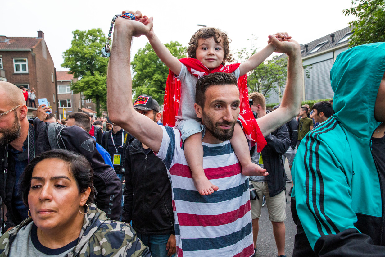 Demonstreren mocht van Aboutaleb, maar Pegida ziet op laatste moment af ...