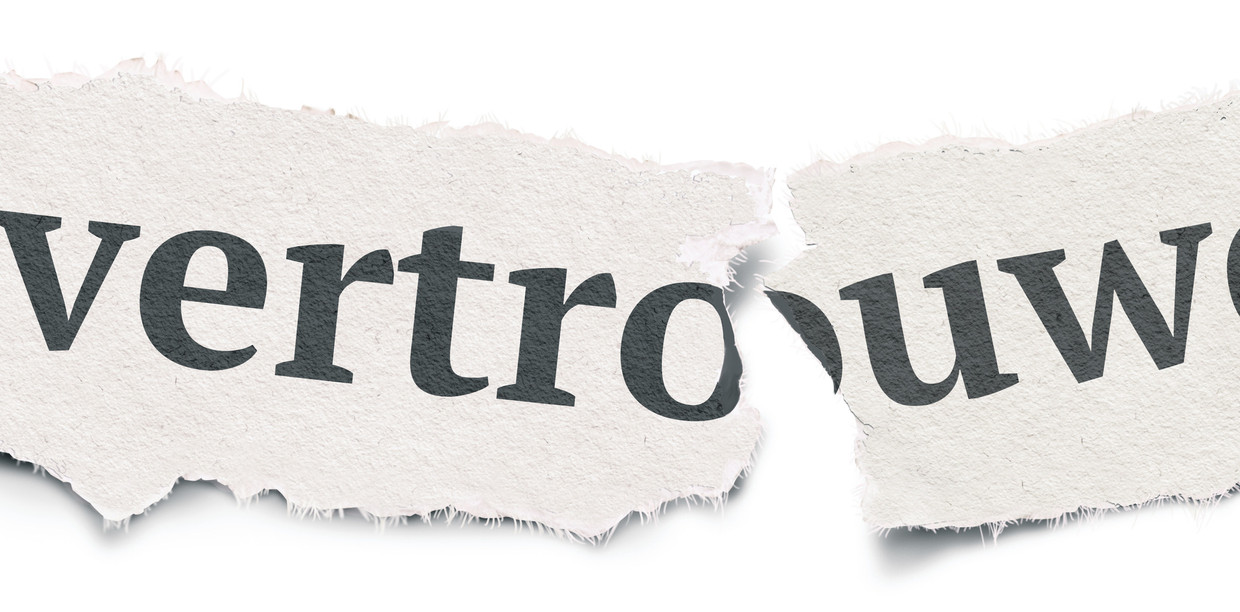 Hoe gaan Nederlandse journalisten om met wantrouwen en complotdenken?