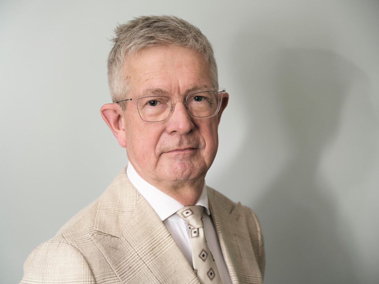 Recensie: Paul Frissen maakt een onontkoombare analyse van de integrale ...