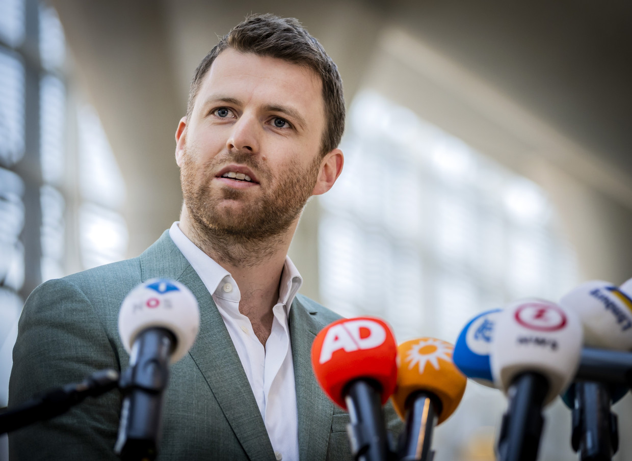 Rechter legt AD uitzonderlijk publicatieverbod op over opnamen Peter R ...