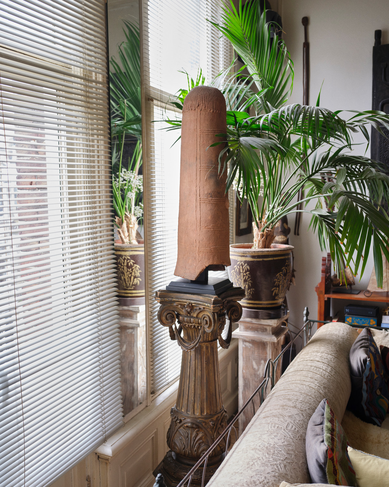 Wat het werk van kunstenaar Felix de Rooy betekent? Dat mag je van hem ...