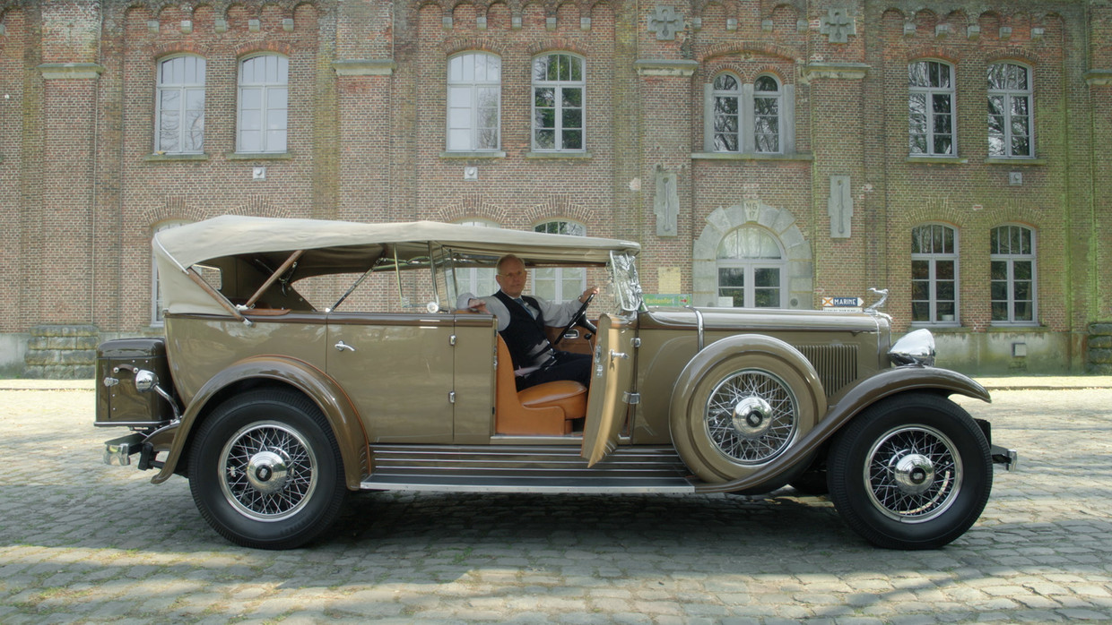 De kracht van de documentaire ‘Prins Bernhard’ is de grote hoeveelheid ...