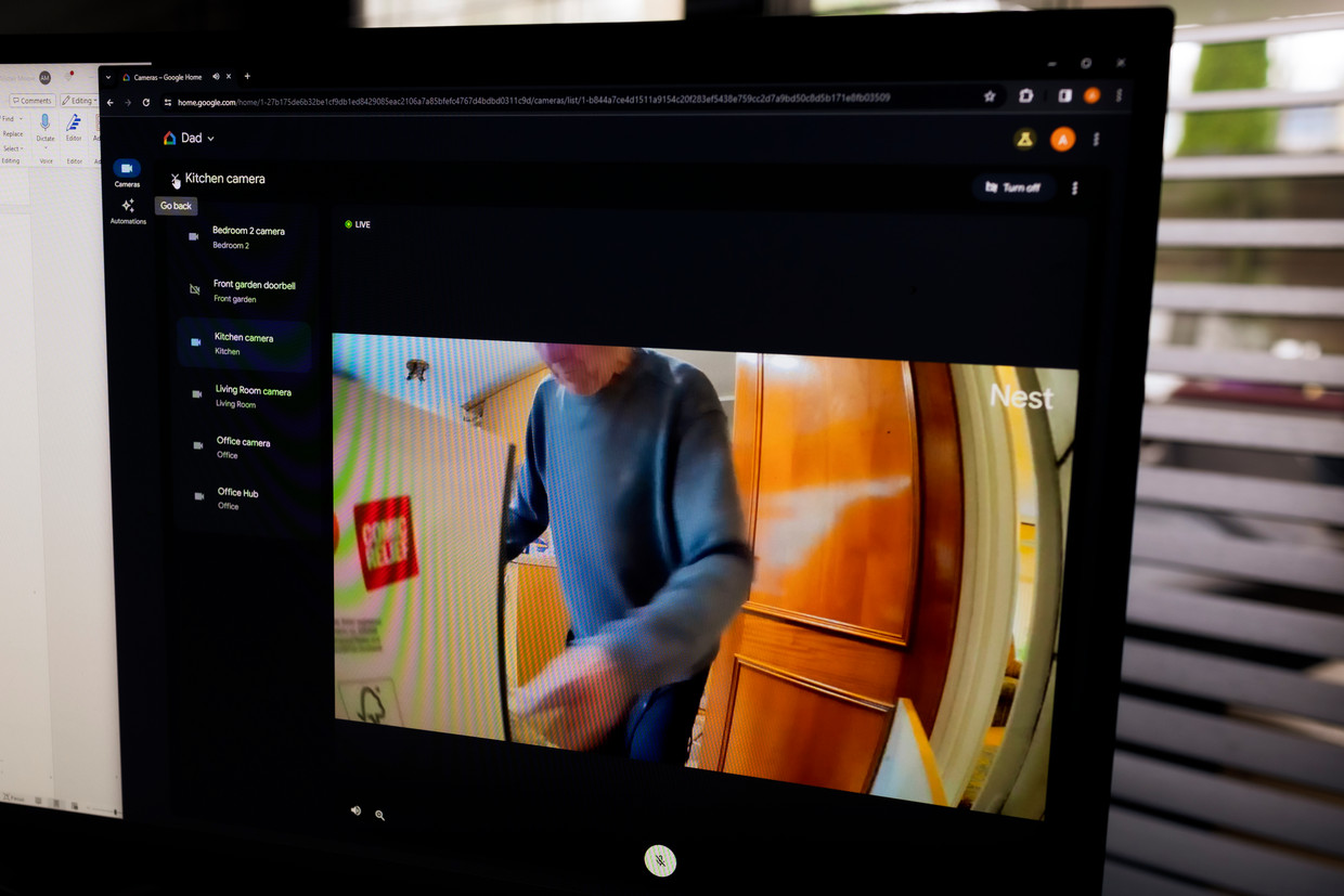 ‘Hé pap, pak de naald en geef jezelf een injectie’: hoe Alistair vanuit ...