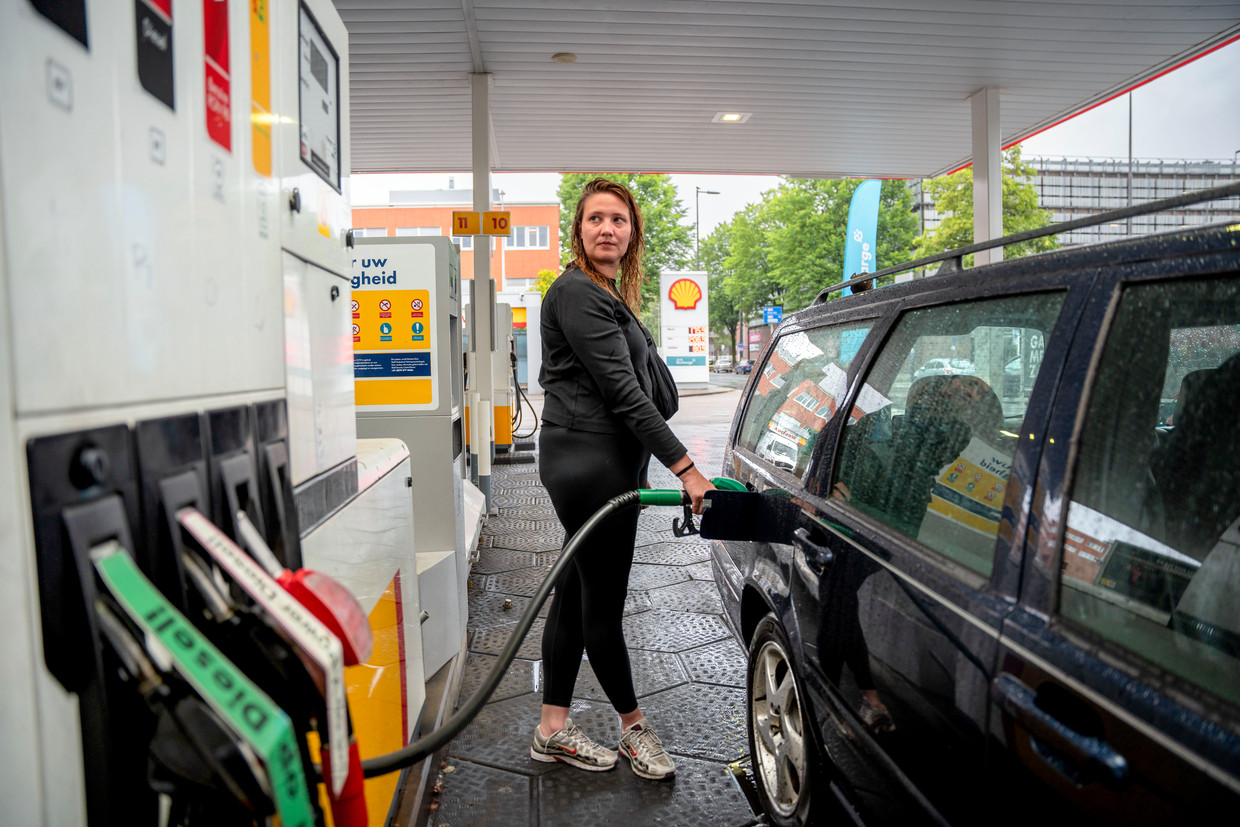 Nederlander betaalt in EU meeste accijns op benzine, verdere verhoging ...