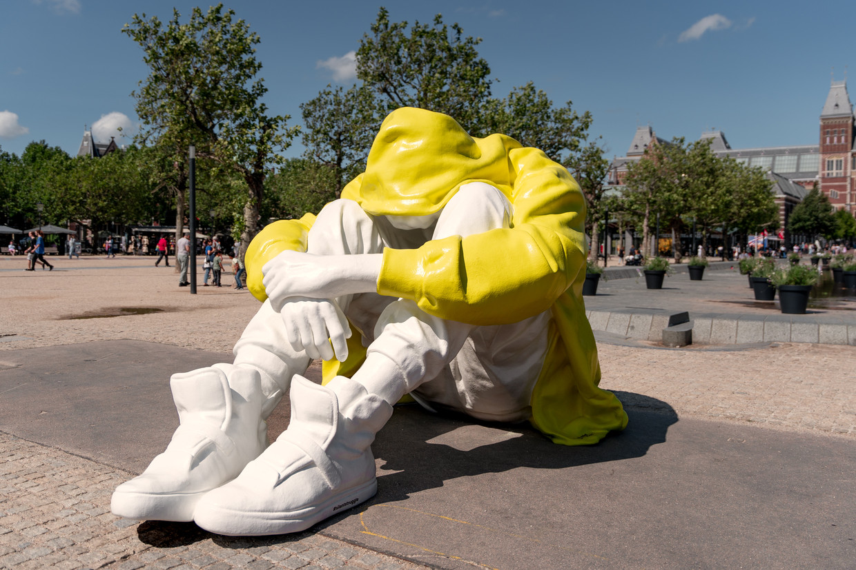 Voor sommige mensen voelt het leven alsof ze meegesleept zijn naar een ...