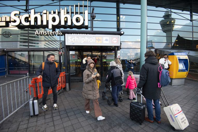 Operationeel directeur Schiphol vertrekt om ‘verschil in inzicht’