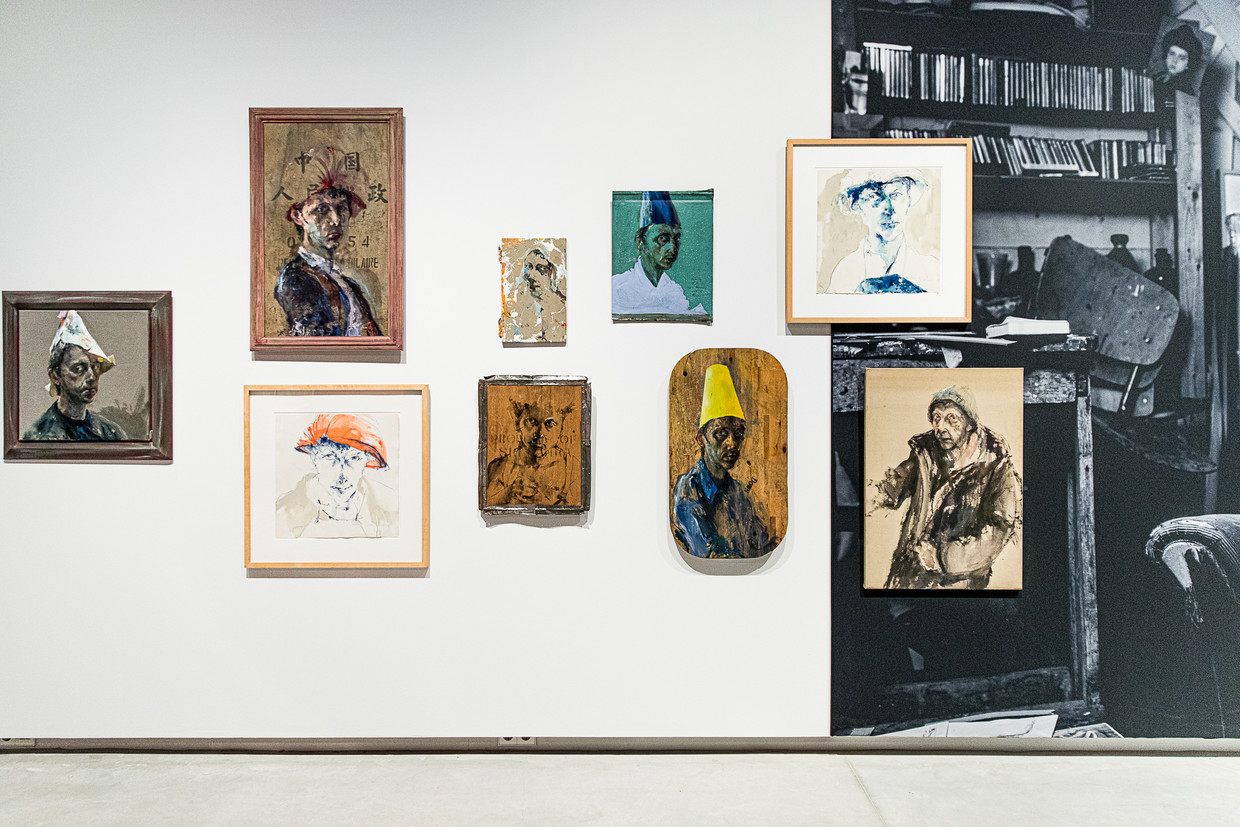 Sam Drukker leeft zich uit met de vrijheid van het zelfportret