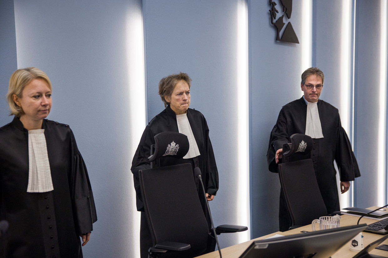 Fouad L., verdacht van dodelijke schietpartij Erasmus MC, niet aanwezig ...