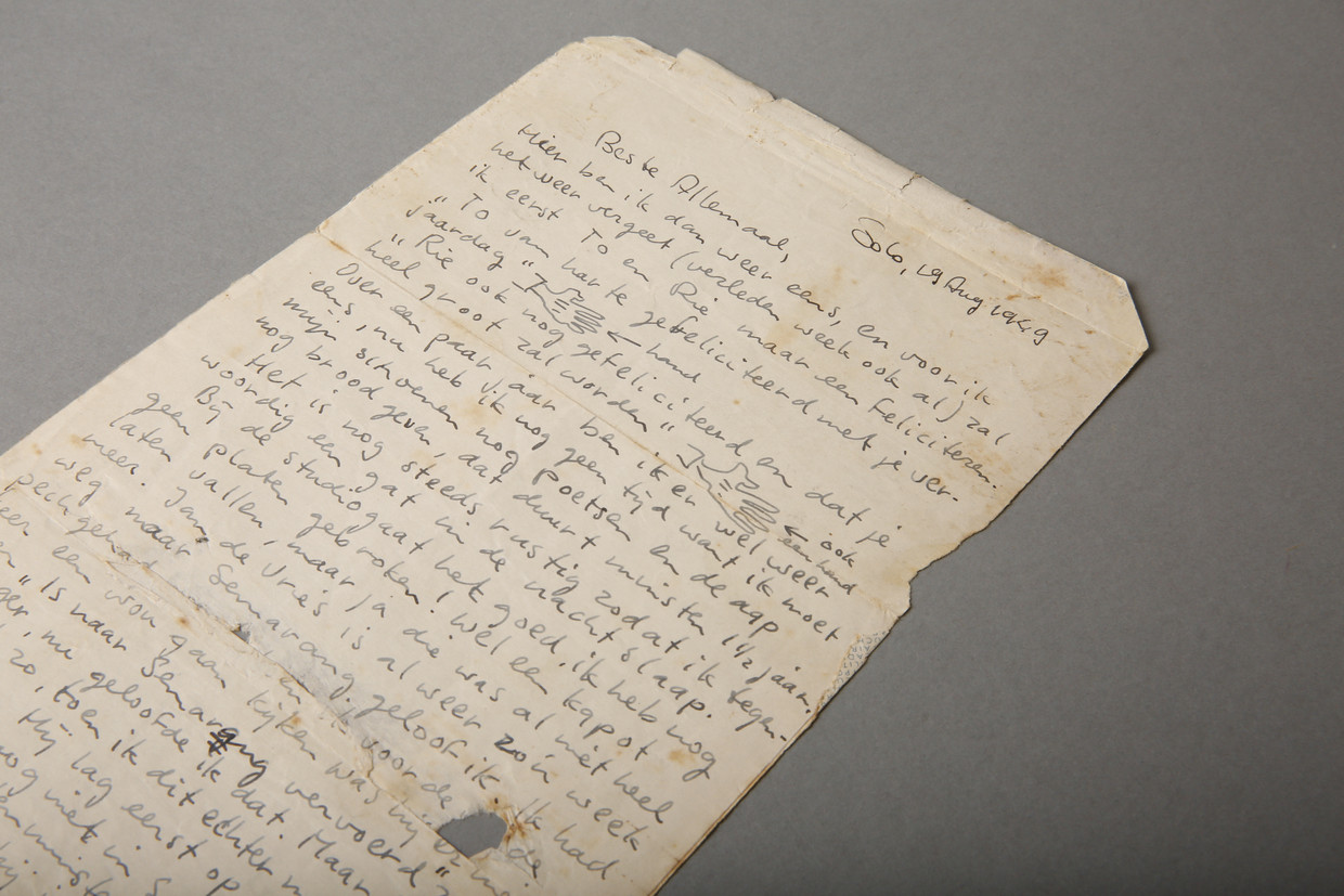 Terrie Hessels (The Ex) vindt oude brieven van zijn vader en ontdekt opvallende parallelen